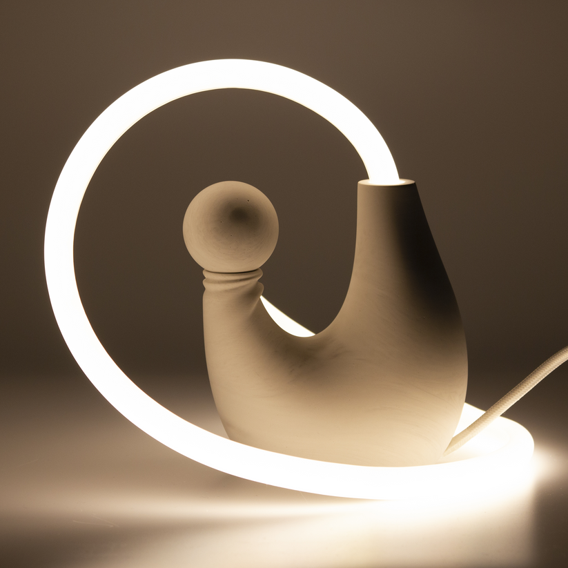 [GRAVITY] Flex LED Table Lamp – Extra&ordinary Design